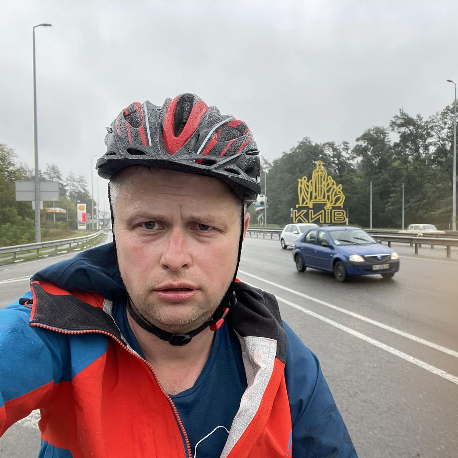 Українець вирушив у благодійну велоподорож з Києва до Берліна Новости Section Ukr Net