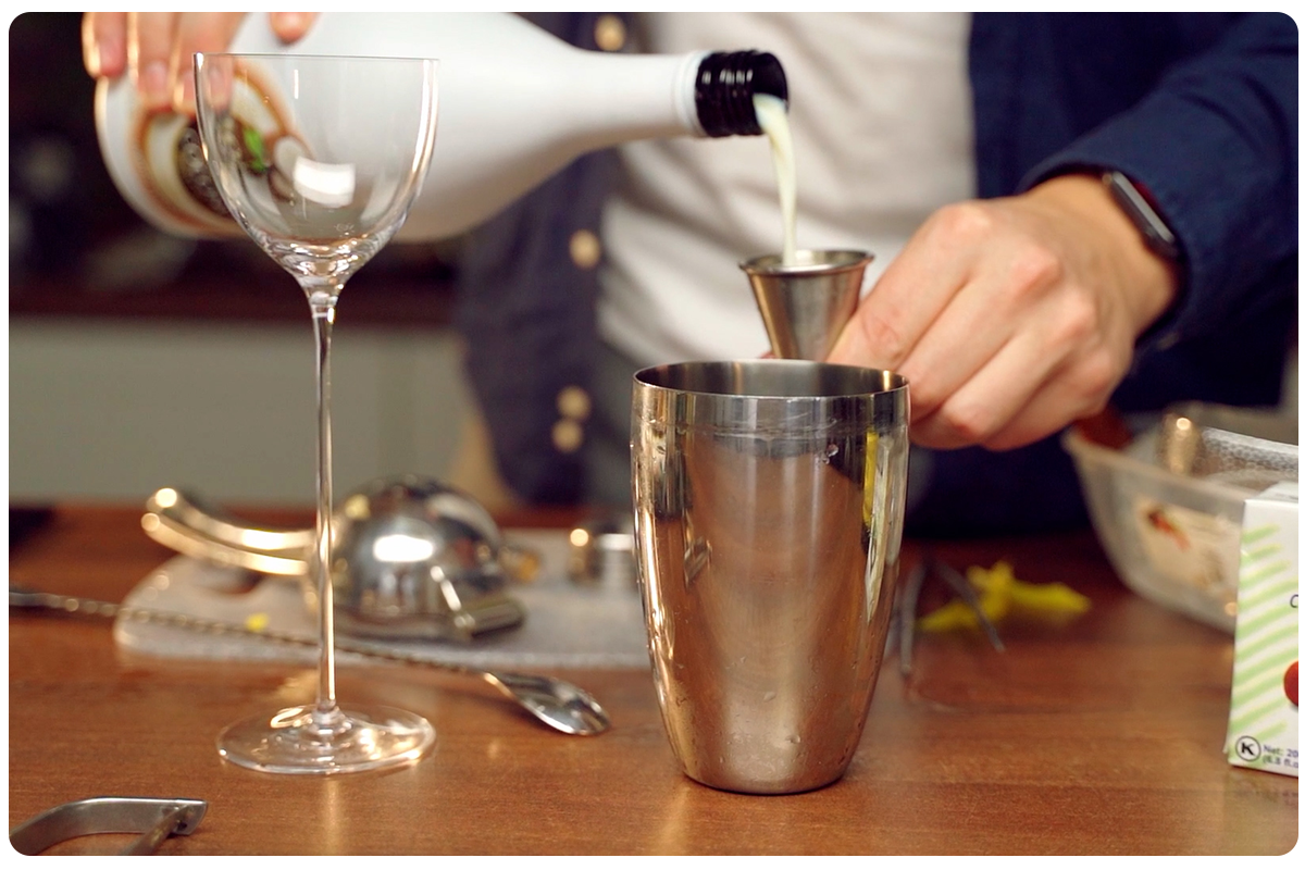 Коктейль Brandy Coconut Alexander: рецепт для «чайників» і 5 ...